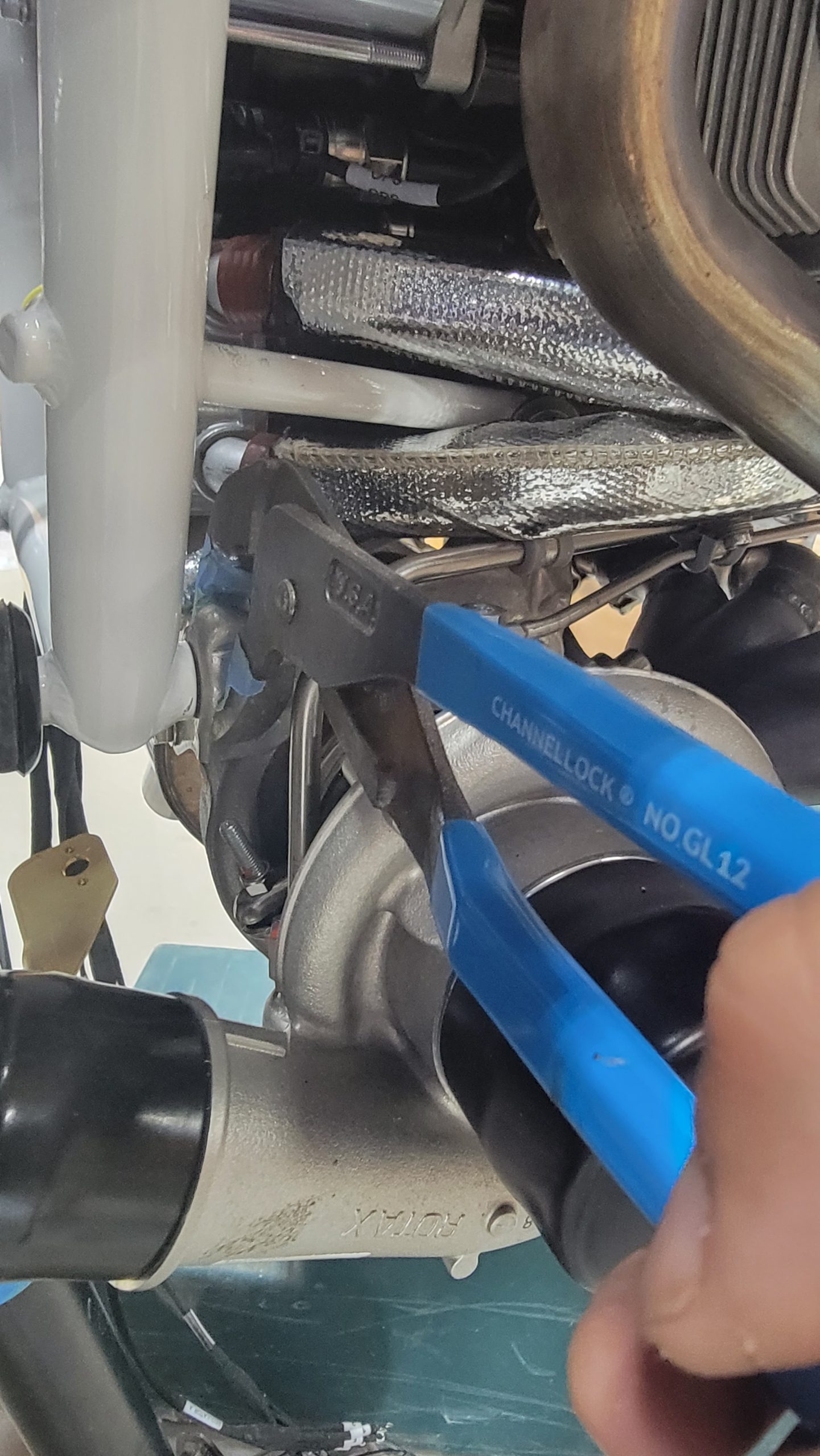 Engine Rotax 915 has been mounted – Sling TSI from Quick Build