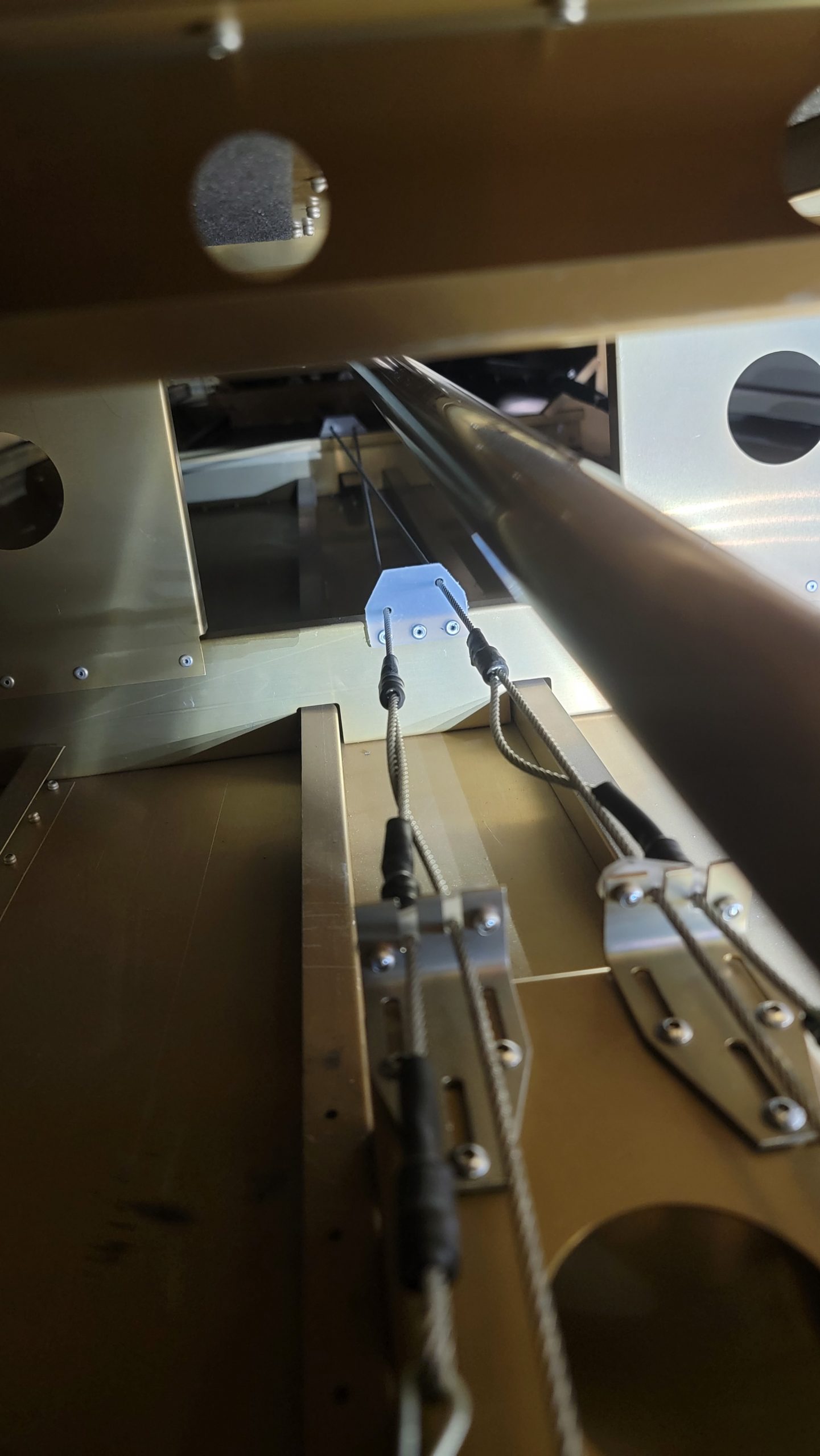 Rudder cable rubbing – Sling TSI from Quick Build